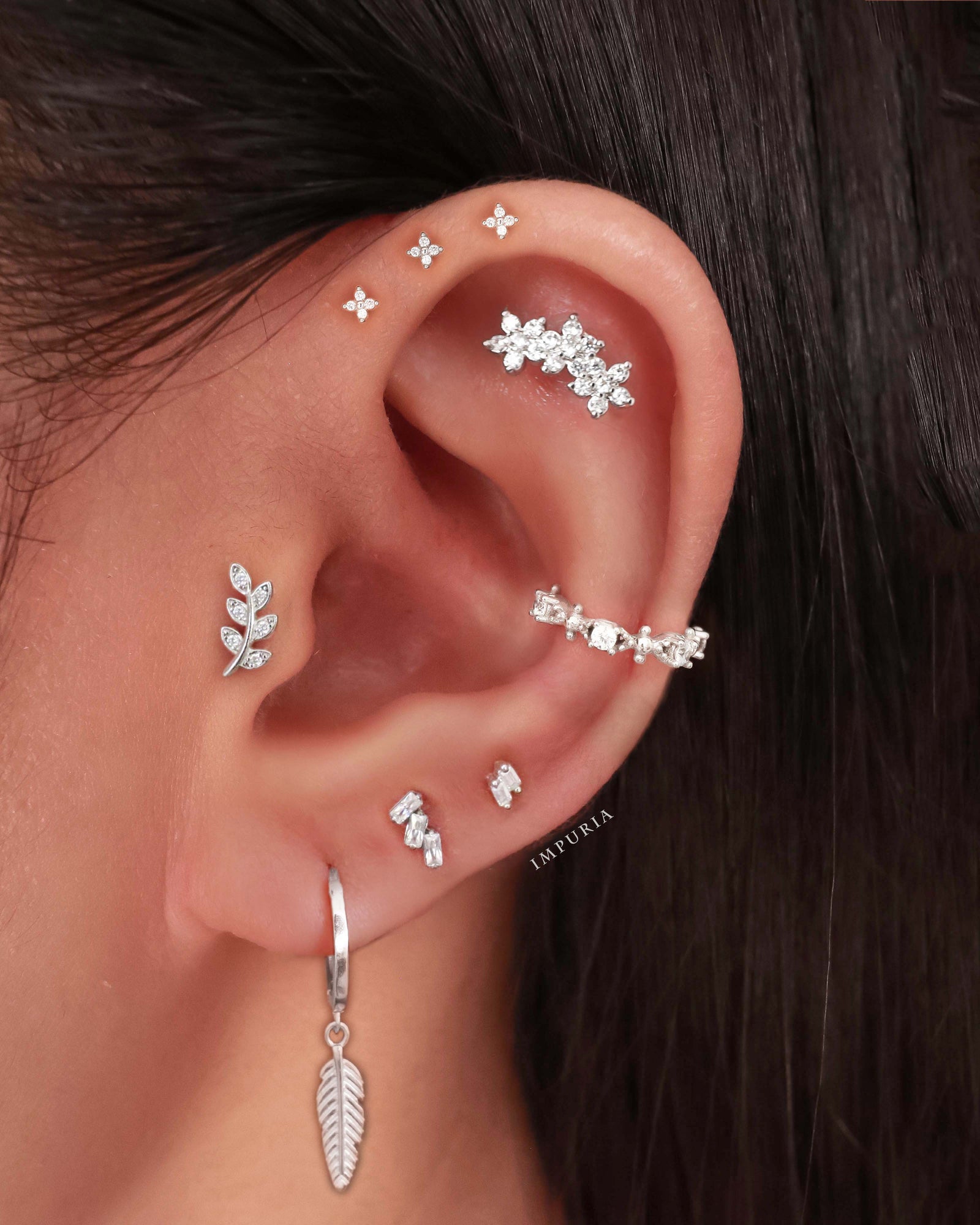 Triple Flower Helix Piercing Tragus Cartilage Earring Stud Jewelry 16G